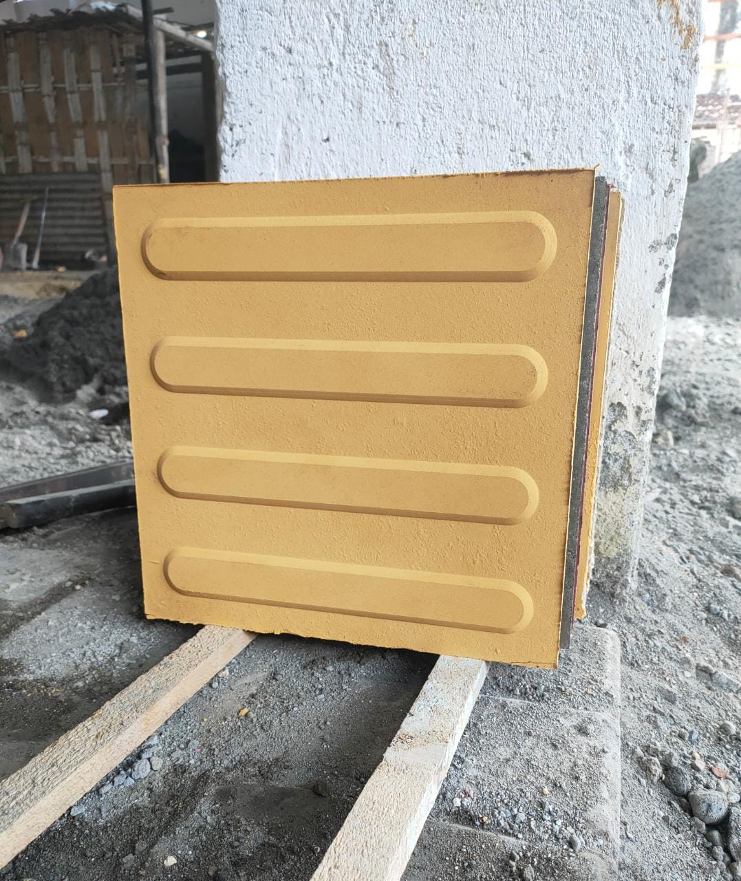 Jual Ubin Difabel / Tegel Disabilitas / Guiding Block / Ubin Pemandu